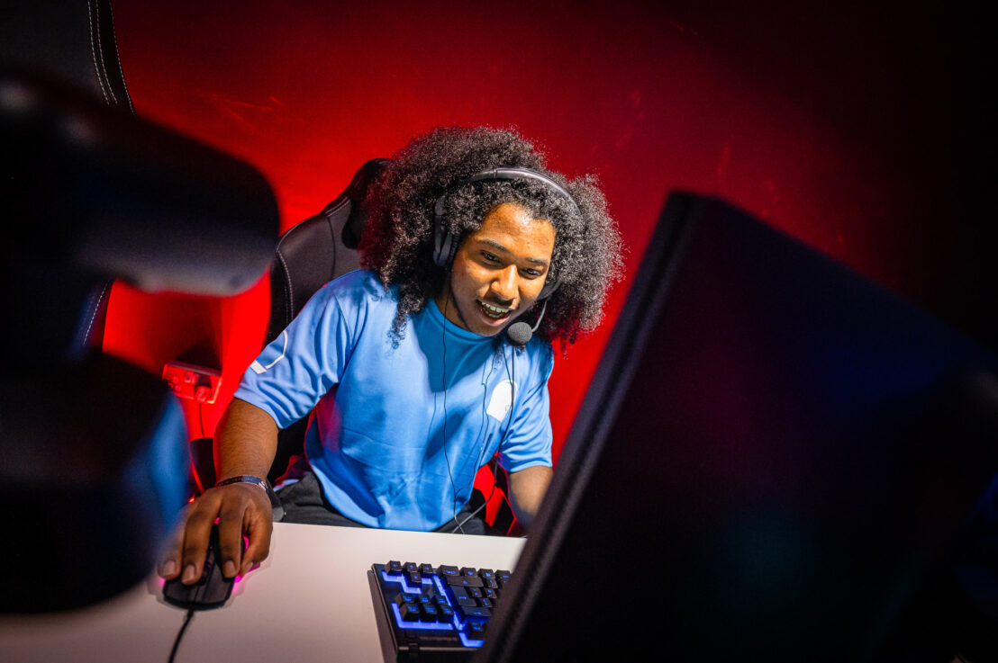 Discover Esports Bootcamps and Gaming Houses from British Esports