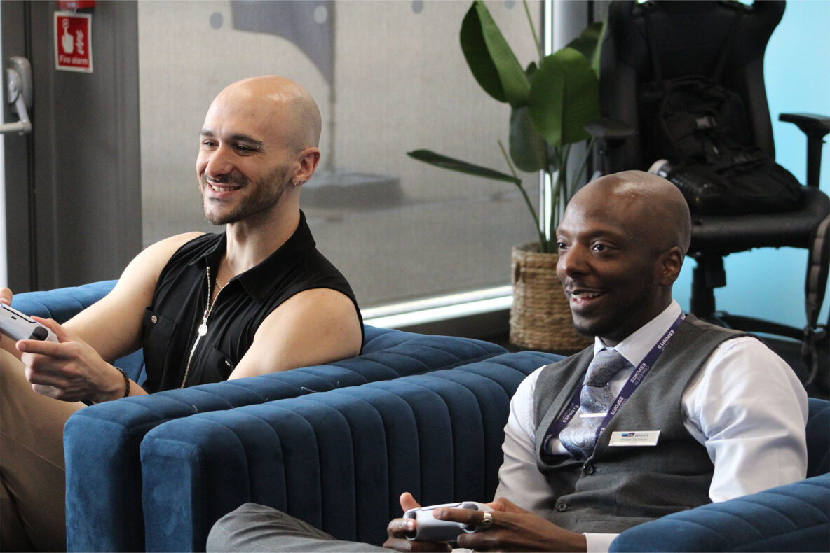 Discover the Esports Coaching & Management Bachelor Degree